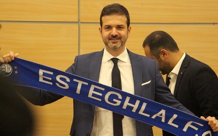 این آدم دست از سر استقلال بر نمی‌دارد - اطلاعات آنلاین